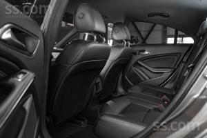 Grey Mercedes-Benz CLA 200 2018 in Riga, with an engine capacity of 1.60 L and mileage of 95 thousand km for 17900 €, photo 14 on AUTOMOTO.COM.LV