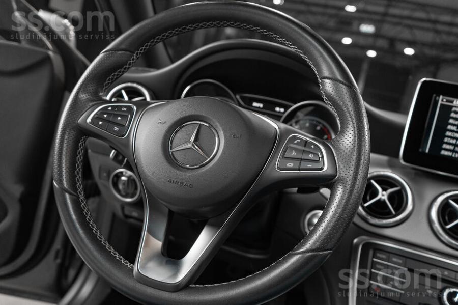 Grey Mercedes-Benz CLA 200 2018 in Riga, with an engine capacity of 1.60 L and mileage of 95 thousand km for 17900 €, photo 20 on AUTOMOTO.COM.LV
