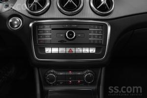 Grey Mercedes-Benz CLA 200 2018 in Riga, with an engine capacity of 1.60 L and mileage of 95 thousand km for 17900 €, photo 23 on AUTOMOTO.COM.LV
