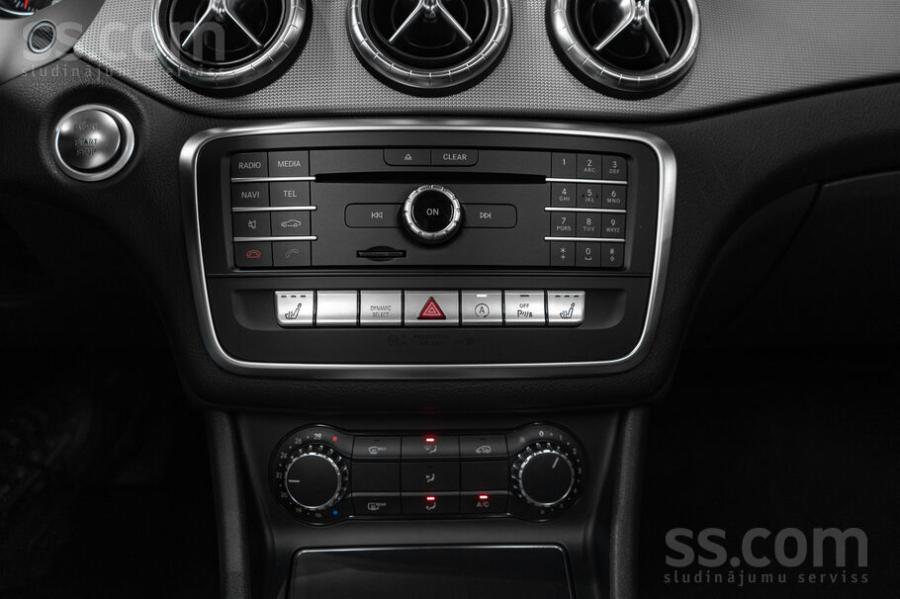 Grey Mercedes-Benz CLA 200 2018 in Riga, with an engine capacity of 1.60 L and mileage of 95 thousand km for 17900 €, photo 23 on AUTOMOTO.COM.LV