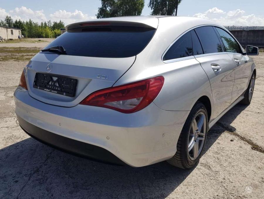 Pelēks Mercedes-Benz CLA 200 2015 Šauļi, ar dzinēja tilpumu 2.14 L un nobraukumu 238 tūkst. km par 8700 €, foto 5 vietnē AUTOMOTO.COM.LV