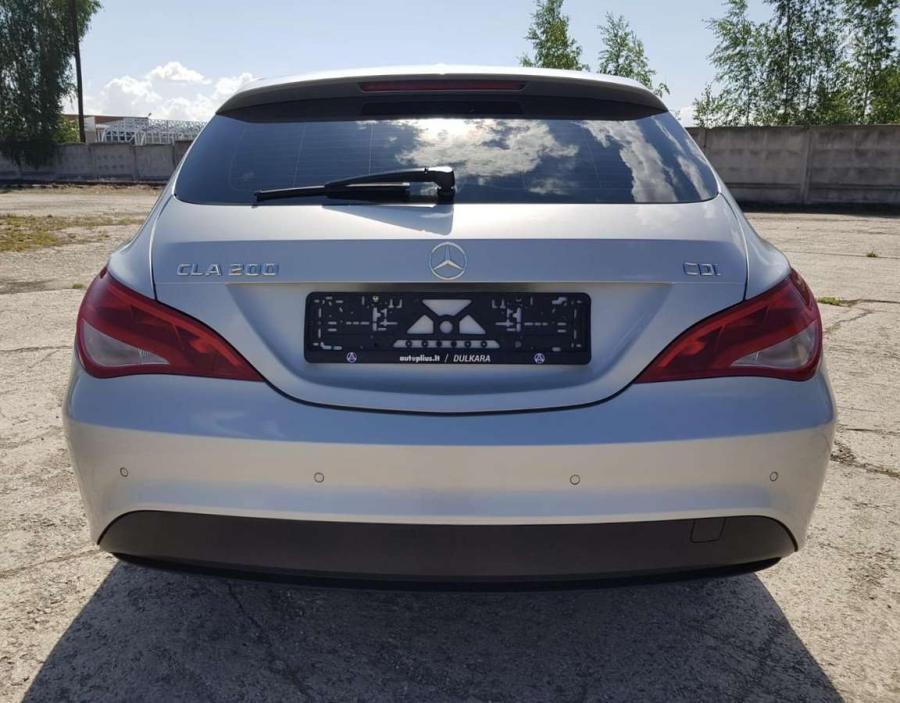 Pelēks Mercedes-Benz CLA 200 2015 Šauļi, ar dzinēja tilpumu 2.14 L un nobraukumu 238 tūkst. km par 8700 €, foto 7 vietnē AUTOMOTO.COM.LV
