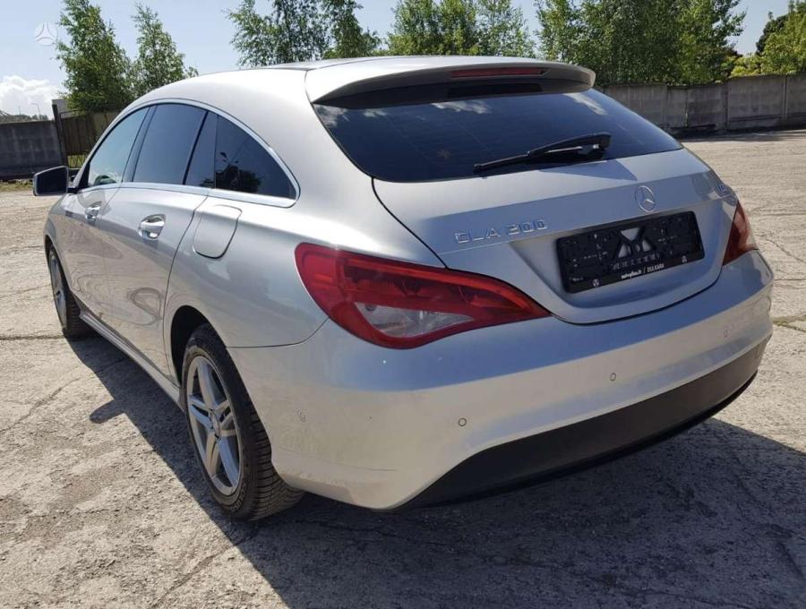 Pelēks Mercedes-Benz CLA 200 2015 Šauļi, ar dzinēja tilpumu 2.14 L un nobraukumu 238 tūkst. km par 8700 €, foto 9 vietnē AUTOMOTO.COM.LV