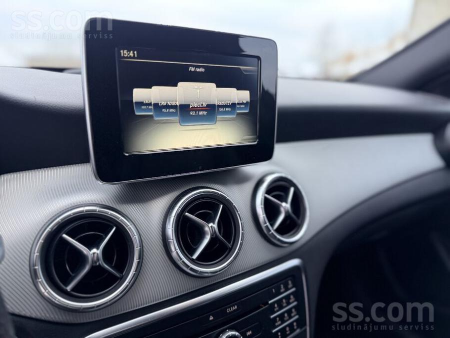 Grey Mercedes-Benz CLA 200 2016 in Riga, with an engine capacity of 2.20 L and mileage of 243 thousand km for 11995 €, photo 18 on AUTOMOTO.COM.LV