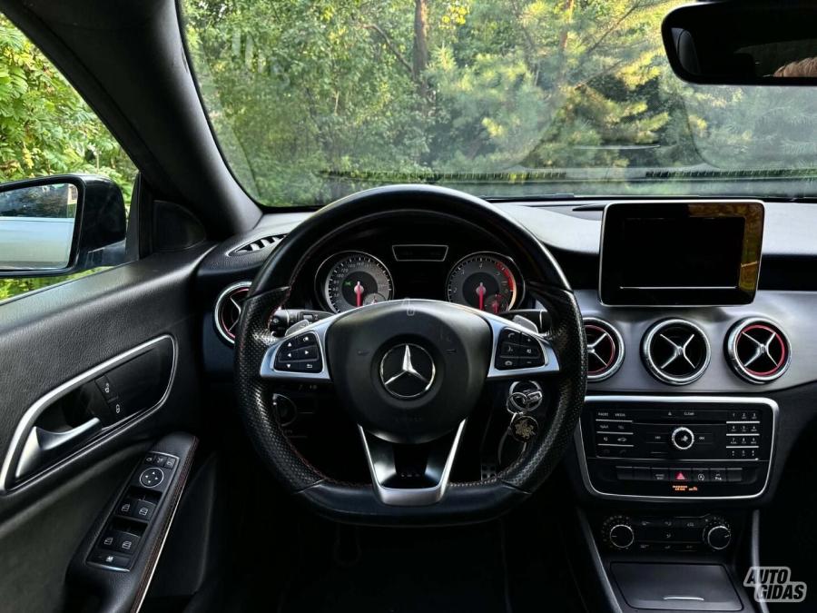 Pelēks Mercedes-Benz CLA 200 2016 Kauņa, ar dzinēja tilpumu 2.00 L un nobraukumu 338 tūkst. km par 15000 €, foto 4 vietnē AUTOMOTO.COM.LV