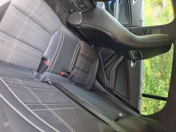 Grey Mercedes-Benz CLA 200 2016 in Kaunas, with an engine capacity of 2.14 L and mileage of 202 thousand km for 9500 €, photo 9 on AUTOMOTO.COM.LV