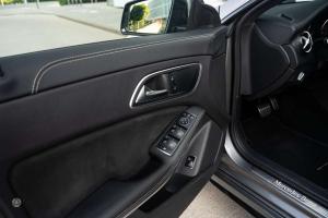 Grey Mercedes-Benz CLA 200 2018 in Vilnius, with an engine capacity of 2.14 L and mileage of 183 thousand km for 14200 €, photo 14 on AUTOMOTO.COM.LV