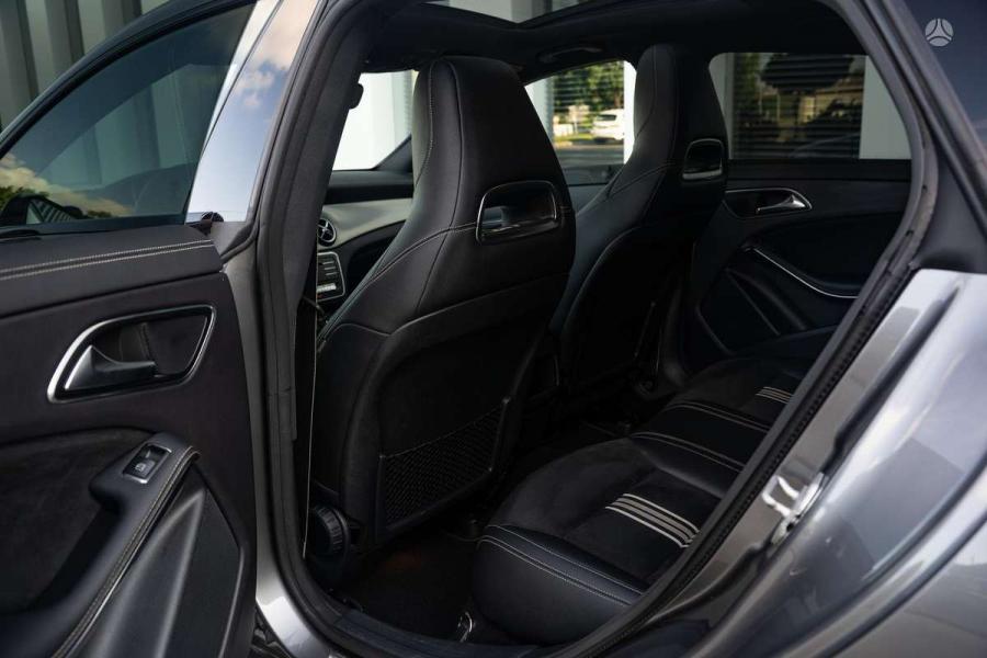 Grey Mercedes-Benz CLA 200 2018 in Vilnius, with an engine capacity of 2.14 L and mileage of 183 thousand km for 14200 €, photo 19 on AUTOMOTO.COM.LV