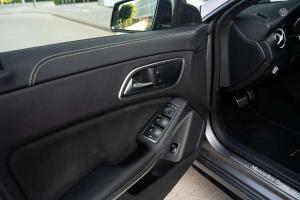 Grey Mercedes-Benz CLA 200 2018 in Vilnius, with an engine capacity of 2.14 L and mileage of 183 thousand km for 13800 €, photo 14 on AUTOMOTO.COM.LV