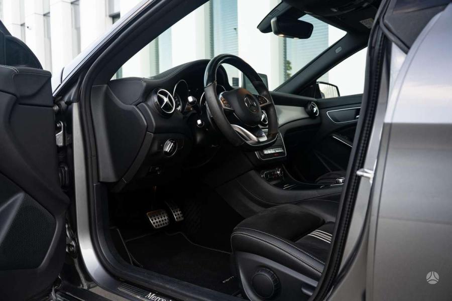 Grey Mercedes-Benz CLA 200 2018 in Vilnius, with an engine capacity of 2.14 L and mileage of 183 thousand km for 13800 €, photo 15 on AUTOMOTO.COM.LV