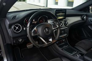 Grey Mercedes-Benz CLA 200 2018 in Vilnius, with an engine capacity of 2.14 L and mileage of 183 thousand km for 13800 €, photo 16 on AUTOMOTO.COM.LV