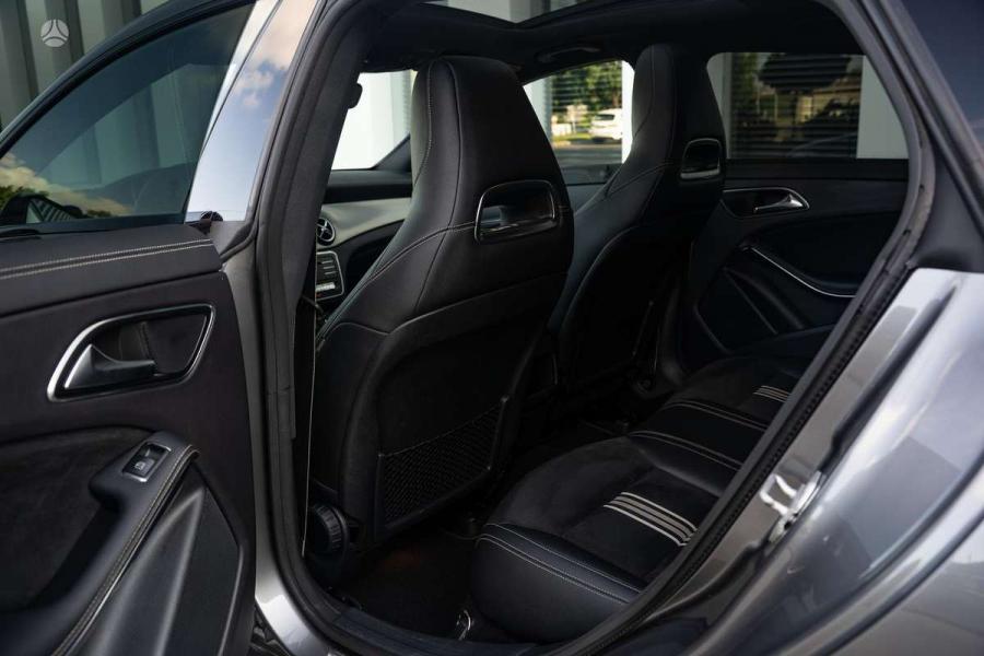 Grey Mercedes-Benz CLA 200 2018 in Vilnius, with an engine capacity of 2.14 L and mileage of 183 thousand km for 13800 €, photo 19 on AUTOMOTO.COM.LV