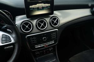 Grey Mercedes-Benz CLA 200 2018 in Vilnius, with an engine capacity of 2.14 L and mileage of 183 thousand km for 13800 €, photo 25 on AUTOMOTO.COM.LV
