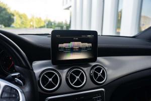 Grey Mercedes-Benz CLA 200 2018 in Vilnius, with an engine capacity of 2.14 L and mileage of 183 thousand km for 13800 €, photo 26 on AUTOMOTO.COM.LV
