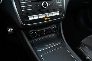Grey Mercedes-Benz CLA 200 2018 in Vilnius, with an engine capacity of 2.14 L and mileage of 183 thousand km for 13800 €, photo 28 on AUTOMOTO.COM.LV
