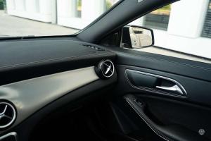 Grey Mercedes-Benz CLA 200 2018 in Vilnius, with an engine capacity of 2.14 L and mileage of 183 thousand km for 13800 €, photo 34 on AUTOMOTO.COM.LV