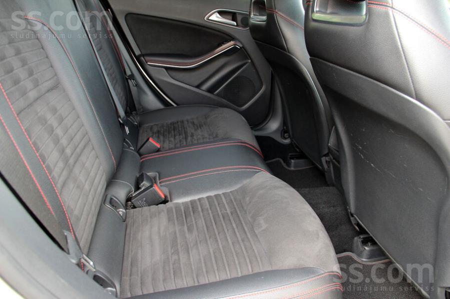 Pelēks Mercedes-Benz CLA 200 2018 Rīga, ar dzinēja tilpumu 2.20 L un nobraukumu 235 tūkst. km par 11900 €, foto 11 vietnē AUTOMOTO.COM.LV