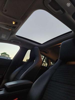 Pelēks Mercedes-Benz CLA 200 2020 Jonava, ar dzinēja tilpumu 2.14 L un nobraukumu 181 tūkst. km par 10500 €, foto 17 vietnē AUTOMOTO.COM.LV