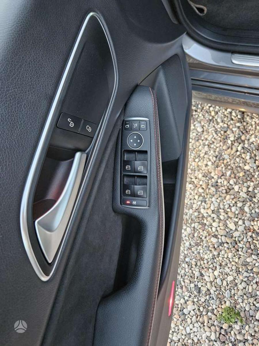 Pelēks Mercedes-Benz CLA 200 2020 Jonava, ar dzinēja tilpumu 2.14 L un nobraukumu 181 tūkst. km par 10500 €, foto 23 vietnē AUTOMOTO.COM.LV