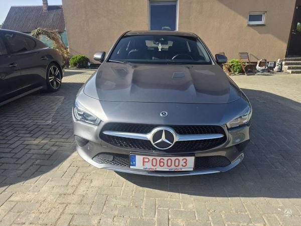 Grey Mercedes-Benz CLA 200 2020 in Vilnius, with an engine capacity of 1.95 L and mileage of 223 thousand km for 15950 €, photo 3 on AUTOMOTO.COM.LV