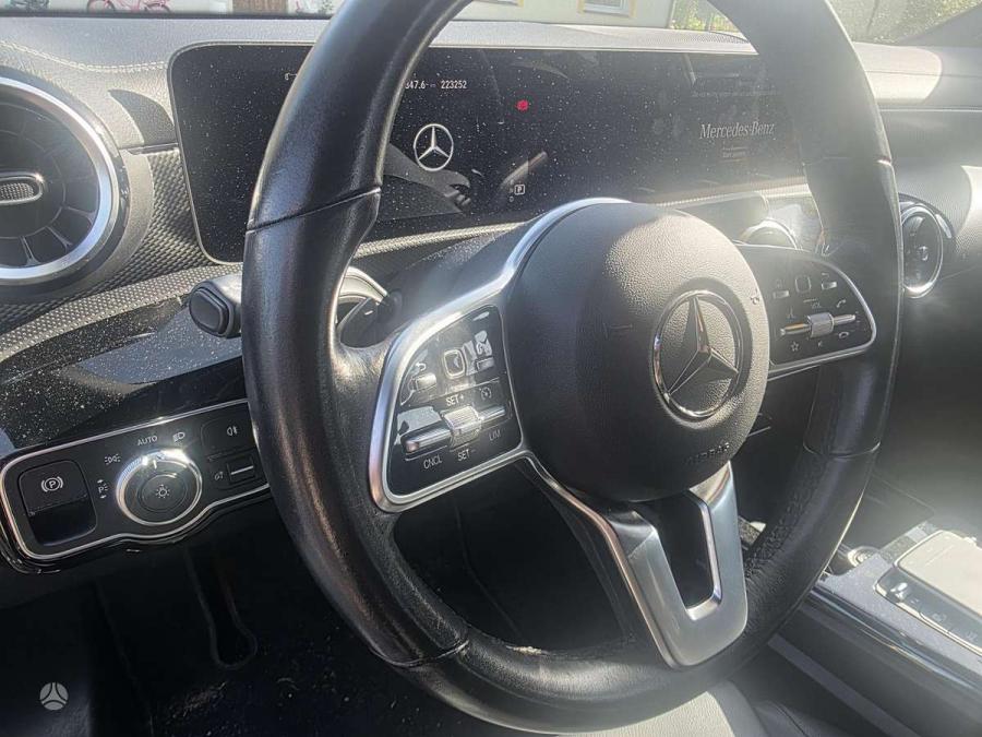 Grey Mercedes-Benz CLA 200 2020 in Vilnius, with an engine capacity of 1.95 L and mileage of 227 thousand km for 15750 €, photo 10 on AUTOMOTO.COM.LV