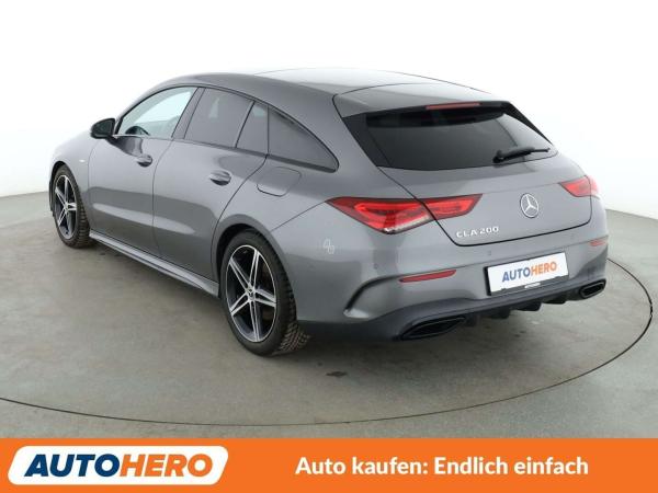Pelēks Mercedes-Benz CLA 200 2021 Kauņa, ar dzinēja tilpumu 1.30 L un nobraukumu 67 tūkst. km par 31042 €, foto 4 vietnē AUTOMOTO.COM.LV
