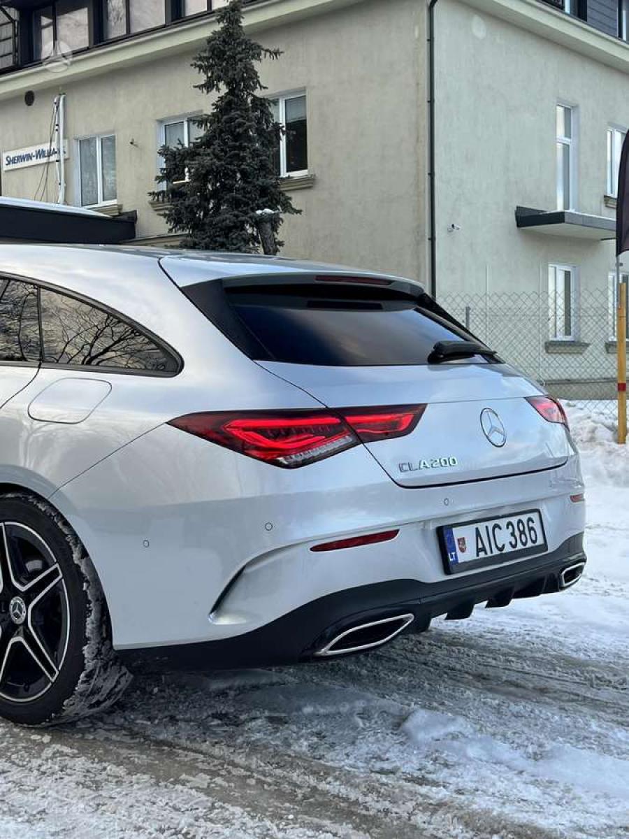 Pelēks Mercedes-Benz CLA 200 2022 Viļņa, ar dzinēja tilpumu 1.95 L un nobraukumu 222 tūkst. km par 20000 €, foto 4 vietnē AUTOMOTO.COM.LV