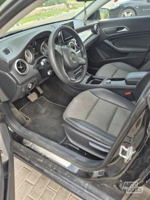 Mercedes-Benz CLA 200 2016 Šauļi, ar dzinēja tilpumu 1.60 L un nobraukumu 138 tūkst. km par 15900 €, foto 6 vietnē AUTOMOTO.COM.LV