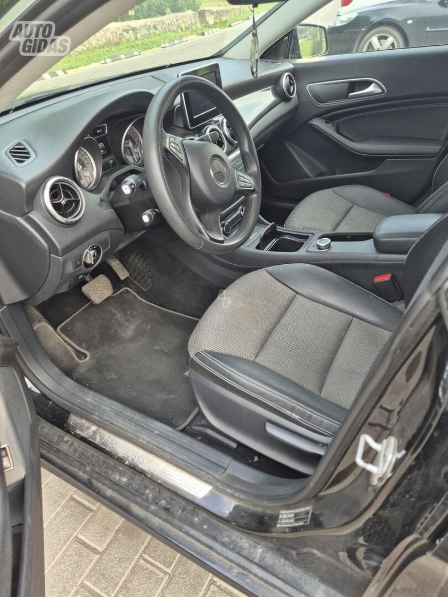 Mercedes-Benz CLA 200 2016 Šauļi, ar dzinēja tilpumu 1.60 L un nobraukumu 138 tūkst. km par 14900 €, foto 6 vietnē AUTOMOTO.COM.LV
