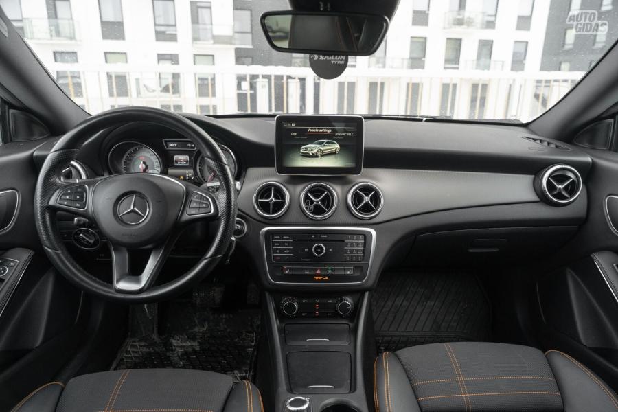 Mercedes-Benz CLA 200 2015 in Vilnius, with an engine capacity of 2.10 L and mileage of 218 thousand km for 10900 €, photo 19 on AUTOMOTO.COM.LV