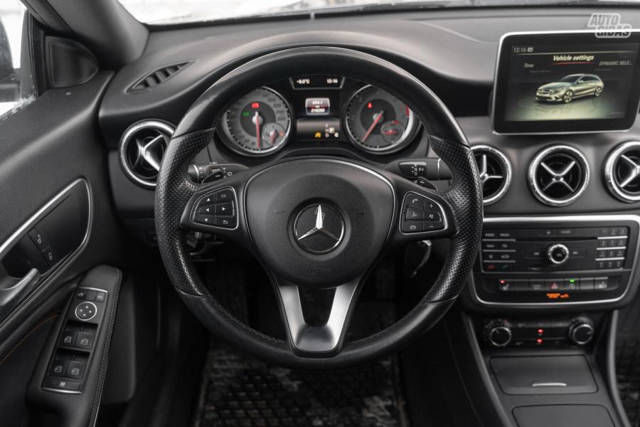 Mercedes-Benz CLA 200 2015 in Vilnius, with an engine capacity of 2.10 L and mileage of 218 thousand km for 10900 €, photo 20 on AUTOMOTO.COM.LV