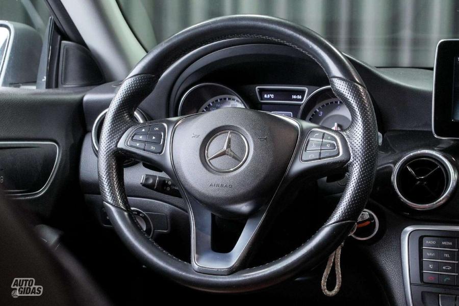 Mercedes-Benz CLA 200 2015 Marijampole, ar dzinēja tilpumu 2.10 L un nobraukumu 366 tūkst. km par 9950 €, foto 16 vietnē AUTOMOTO.COM.LV