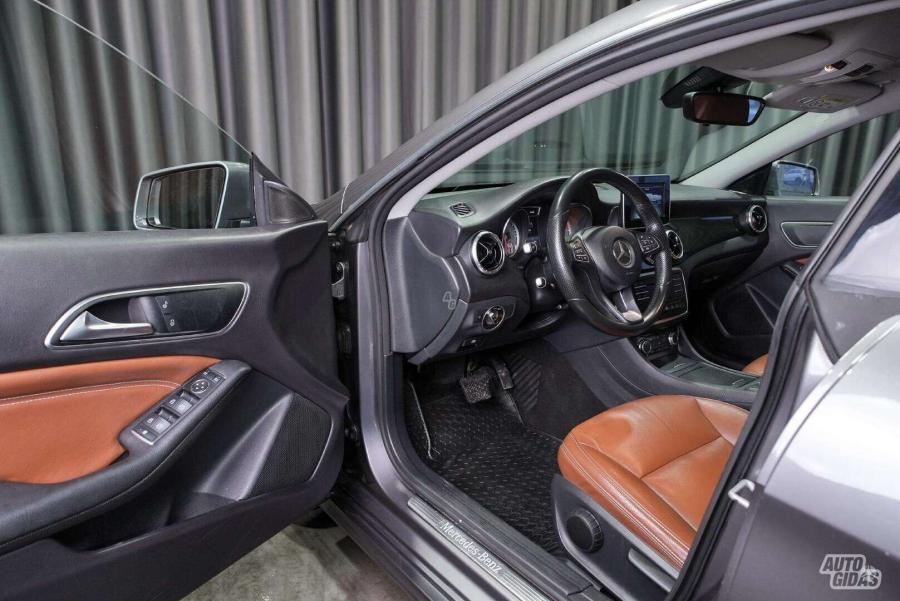 Mercedes-Benz CLA 200 2015 Marijampole, ar dzinēja tilpumu 2.10 L un nobraukumu 366 tūkst. km par 9450 €, foto 20 vietnē AUTOMOTO.COM.LV
