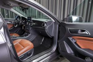 Mercedes-Benz CLA 200 2015 Marijampole, ar dzinēja tilpumu 2.10 L un nobraukumu 366 tūkst. km par 9450 €, foto 32 vietnē AUTOMOTO.COM.LV