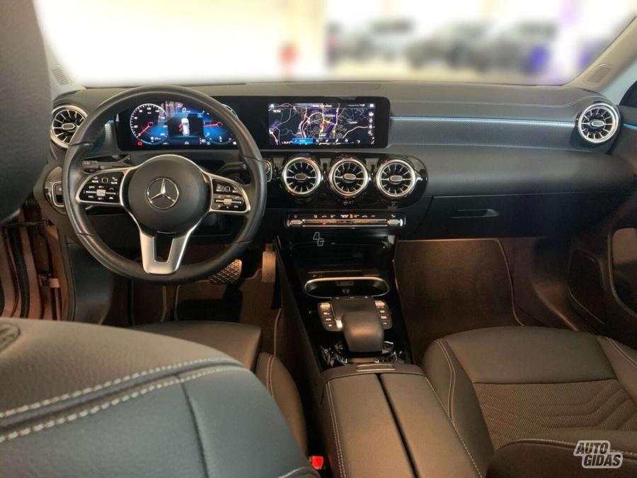 Mercedes-Benz CLA 200 2023 Kauņa, ar dzinēja tilpumu 2.00 L un nobraukumu 89 tūkst. km par 32686 €, foto 10 vietnē AUTOMOTO.COM.LV