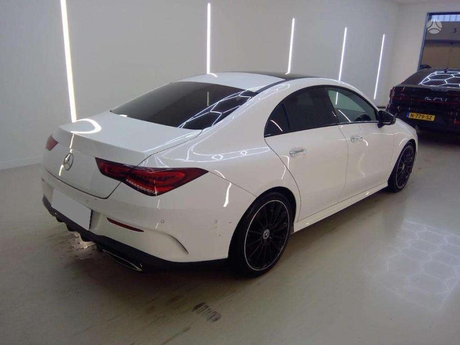 White Mercedes-Benz CLA 200 2021 in Vilnius, with an engine capacity of 1.33 L and mileage of 185 thousand km for 22870 €, photo 3 on AUTOMOTO.COM.LV