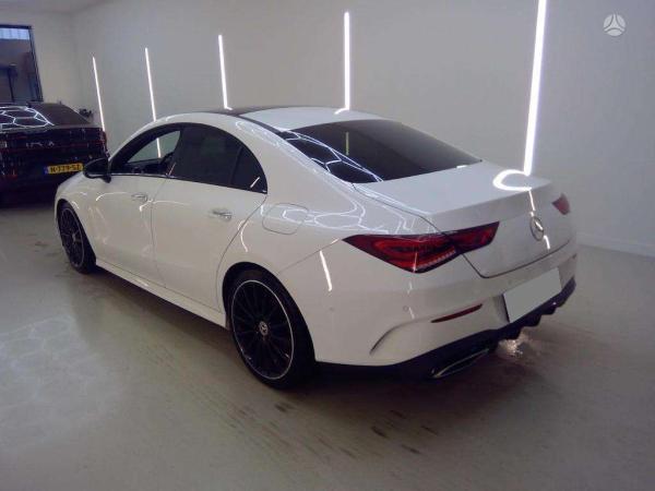 White Mercedes-Benz CLA 200 2021 in Vilnius, with an engine capacity of 1.33 L and mileage of 185 thousand km for 22870 €, photo 5 on AUTOMOTO.COM.LV