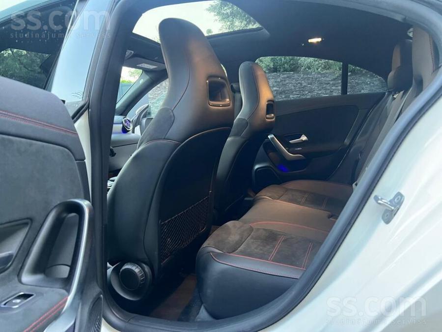 Balts Mercedes-Benz CLA 200 2023 Rīga, ar dzinēja tilpumu 1.40 L un nobraukumu 54 tūkst. km par 31500 €, foto 10 vietnē AUTOMOTO.COM.LV
