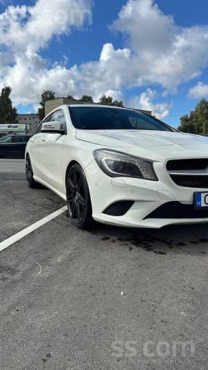 Balts Mercedes-Benz CLA 200 2016 Rīga, ar dzinēja tilpumu 2.20 L un nobraukumu 306 tūkst. km par 9500 €, foto 3 vietnē AUTOMOTO.COM.LV