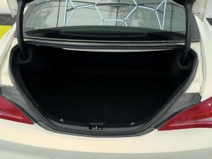 Balts Mercedes-Benz CLA 200 2015 Viļņa, ar dzinēja tilpumu 2.14 L un nobraukumu 81 tūkst. km par 12100 €, foto 12 vietnē AUTOMOTO.COM.LV
