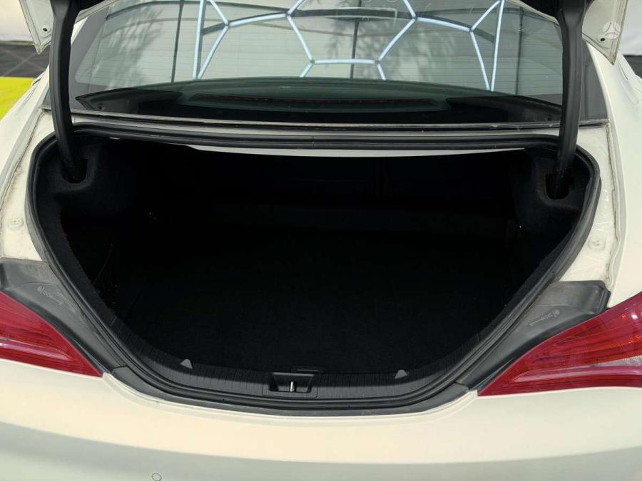 Balts Mercedes-Benz CLA 200 2015 Viļņa, ar dzinēja tilpumu 2.14 L un nobraukumu 81 tūkst. km par 12100 €, foto 12 vietnē AUTOMOTO.COM.LV