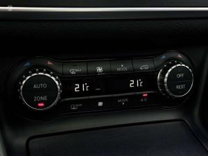 Balts Mercedes-Benz CLA 200 2015 Viļņa, ar dzinēja tilpumu 2.14 L un nobraukumu 81 tūkst. km par 12100 €, foto 21 vietnē AUTOMOTO.COM.LV