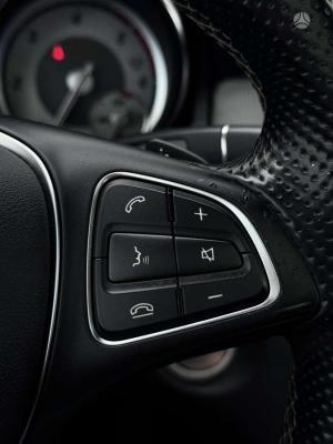 Balts Mercedes-Benz CLA 200 2015 Viļņa, ar dzinēja tilpumu 2.14 L un nobraukumu 81 tūkst. km par 12100 €, foto 24 vietnē AUTOMOTO.COM.LV