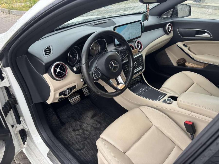 White Mercedes-Benz CLA 200 2016 in Klaipeda, with an engine capacity of 2.14 L and mileage of 331 thousand km for 11000 €, photo 14 on AUTOMOTO.COM.LV