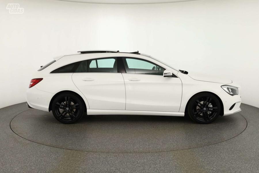 White Mercedes-Benz CLA 200 2019 in Kaunas, with an engine capacity of 1.60 L and mileage of 44 thousand km for 24450 €, photo 6 on AUTOMOTO.COM.LV