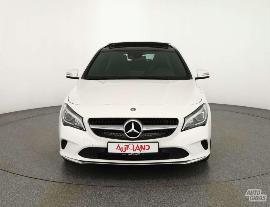 White Mercedes-Benz CLA 200 2019 in Kaunas, with an engine capacity of 1.60 L and mileage of 44 thousand km for 24450 €, photo 8 on AUTOMOTO.COM.LV