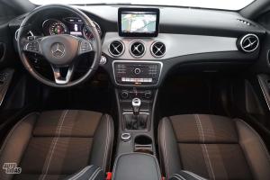 White Mercedes-Benz CLA 200 2019 in Kaunas, with an engine capacity of 1.60 L and mileage of 44 thousand km for 24450 €, photo 9 on AUTOMOTO.COM.LV