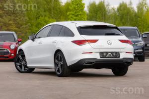 White Mercedes-Benz CLA 200 2020 in Jelgava, with an engine capacity of 2.00 L and mileage of 179 thousand km for 19800 €, photo 3 on AUTOMOTO.COM.LV
