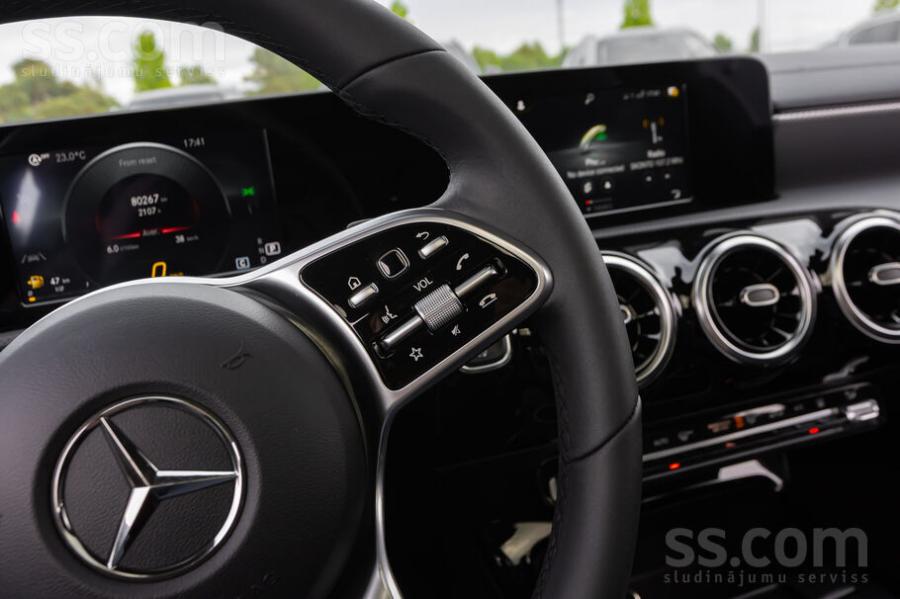 White Mercedes-Benz CLA 200 2020 in Jelgava, with an engine capacity of 2.00 L and mileage of 179 thousand km for 19800 €, photo 28 on AUTOMOTO.COM.LV