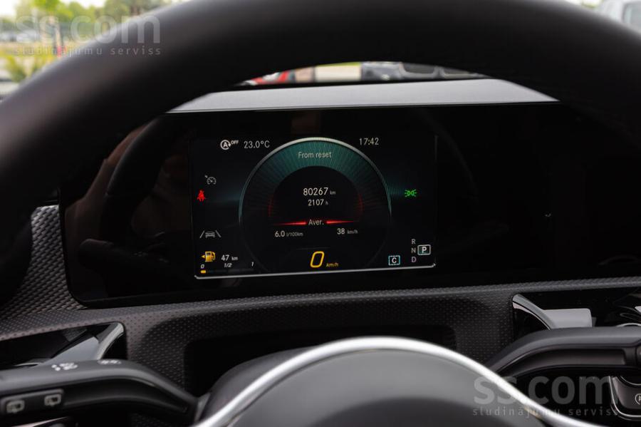 White Mercedes-Benz CLA 200 2020 in Jelgava, with an engine capacity of 2.00 L and mileage of 179 thousand km for 19800 €, photo 29 on AUTOMOTO.COM.LV